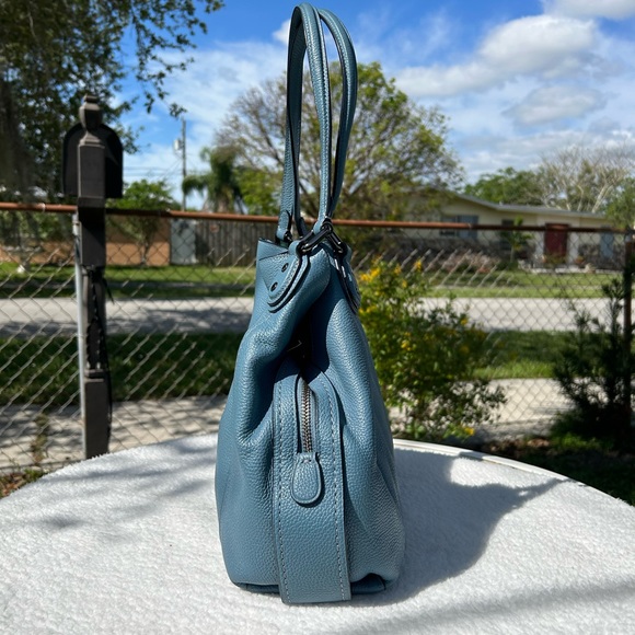 Coach | Bags | Coach Edie 3 Turnlock Blue Pebble Leather Shoulder Bag ...